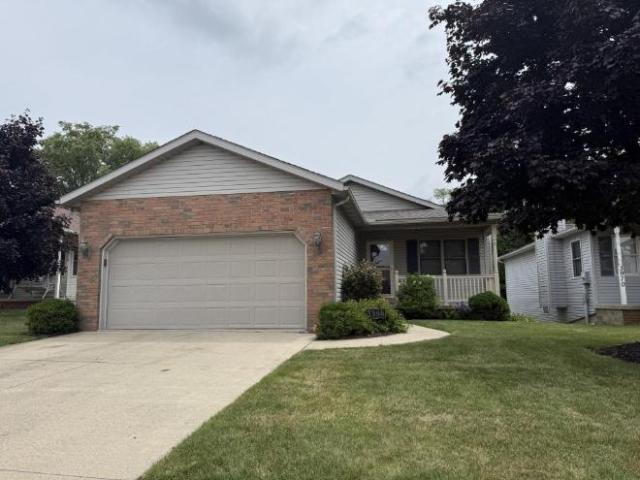 2 Br, 2 bath, Single Family Home 3960 Dornoch Dr