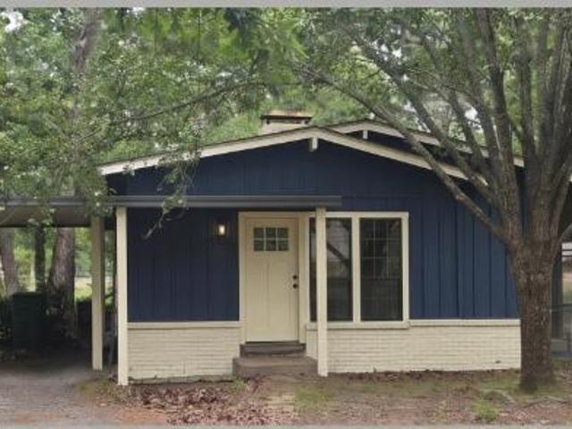 2 Br, 2 bath, Single Family Home 6 Huckleberry Ln