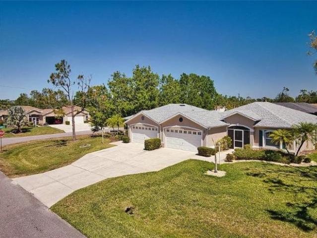 2 Br, 2 bath, Single Family 1401 Hedgewood Cir