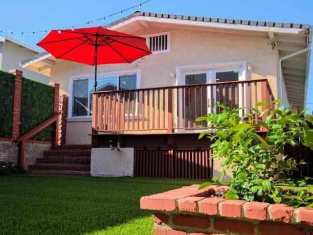2 Br, 2 bath, Single Family 1419 E 32nd St
