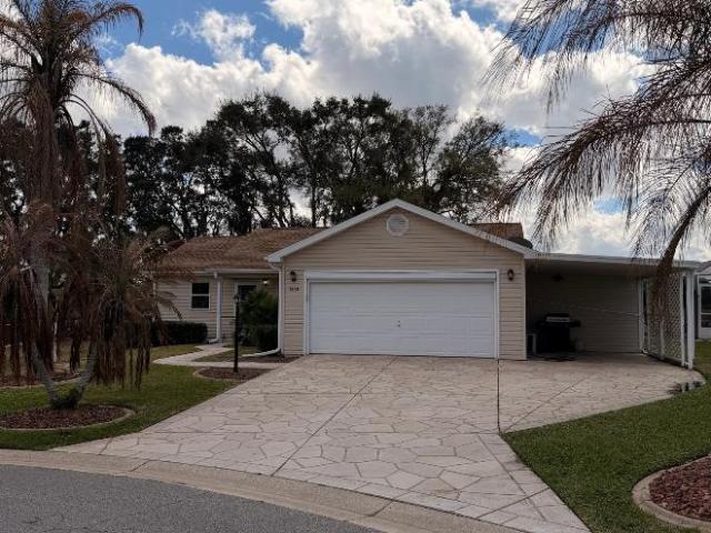 2 Br, 2 bath, Single Family 1430 W Schwartz Blvd