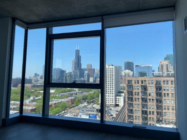 2 Br, 2 bath, Single Family 1450 S Wabash
