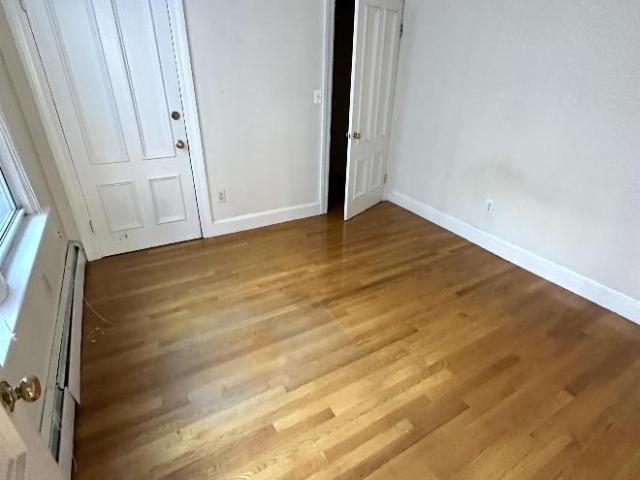 2 Br, 2 bath, Single Family 14 Summer St