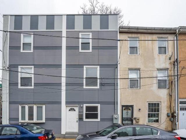 2 Br, 2 bath, Single Family 1557 North Orkney Street