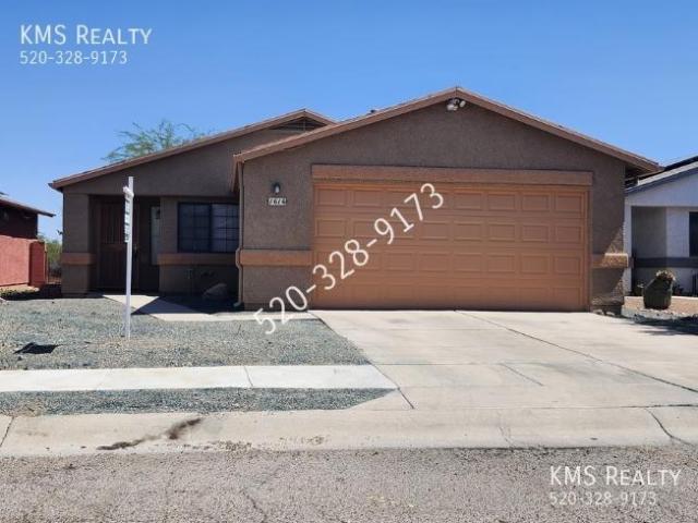 2 Br, 2 bath, Single Family 1616 W Wood Crest Ct