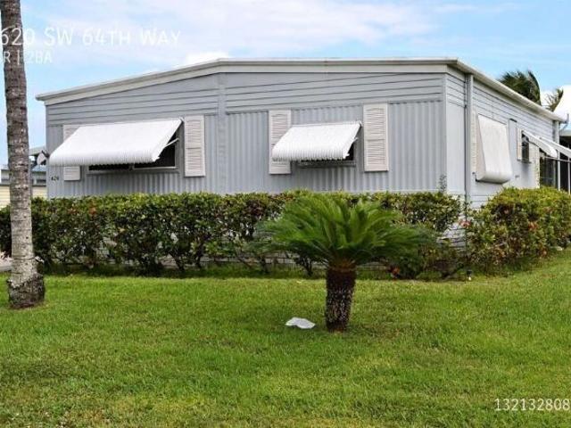 2 Br, 2 bath, Single Family 1620 Sw 64th Way