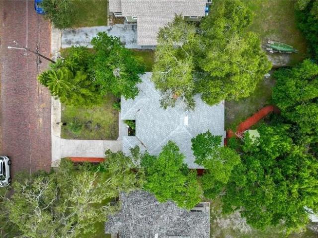 2 Br, 2 bath, Single Family 162 6th St NW
