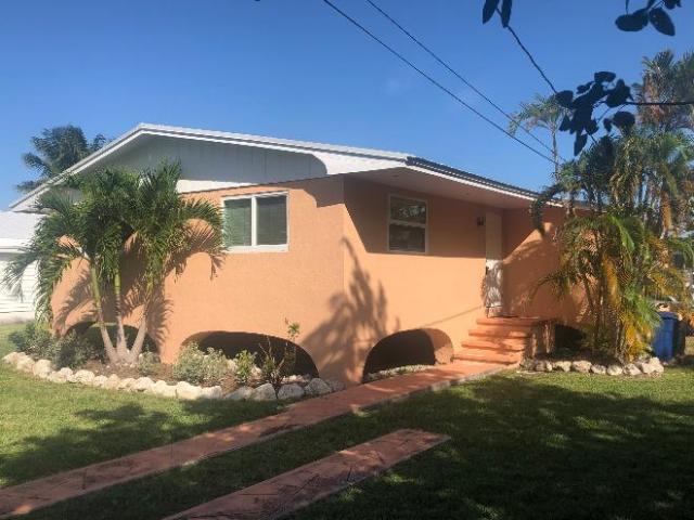 2 Br, 2 bath, Single Family 1635 Pandorea Lane