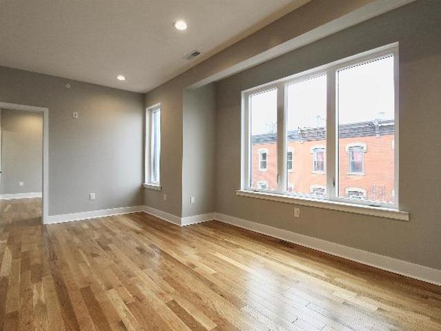 2 Br, 2 bath, Single Family 1642 Cambridge Street