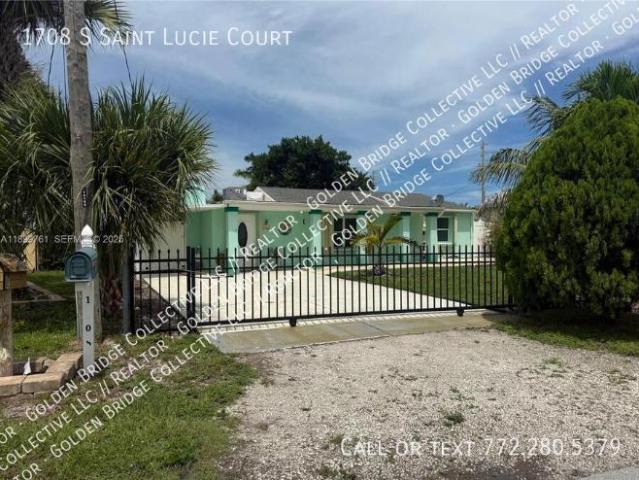 2 Br, 2 bath, Single Family 1708 S Saint Lucie Court