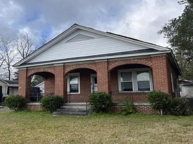 2 Br, 2 bath, Single Family 1722 Georgia Ave