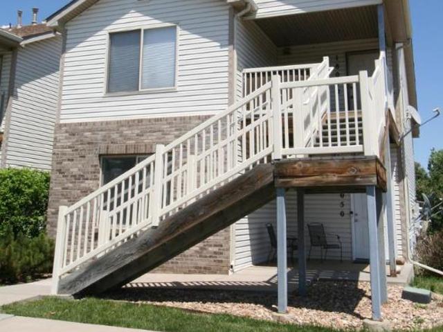2 Br, 2 bath, Single Family 18052 Becket Drive