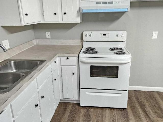 2 Br, 2 bath, Single Family 1818 East 42nd Street