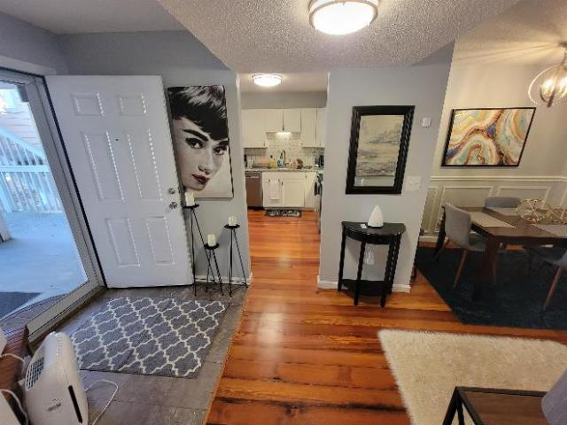 2 Br, 2 bath, Single Family 1850 Atlantic Dr