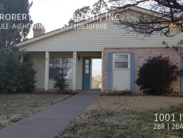 2 Br, 2 bath, Single Family 1001 Itasca St