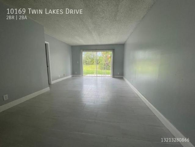 2 Br, 2 bath, Single Family 10169 Twin Lakes Drive
