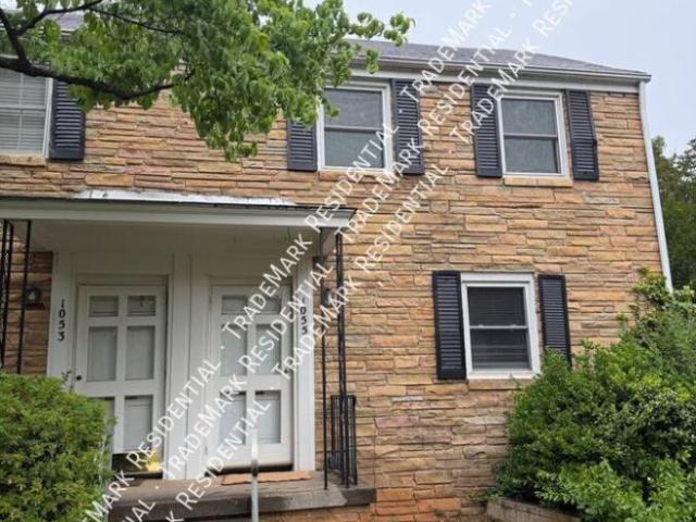 2 Br, 2 bath, Single Family 1055 Nichols Dr