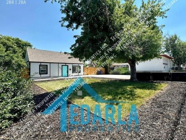 2 Br, 2 bath, Single Family 1070 S Irving St