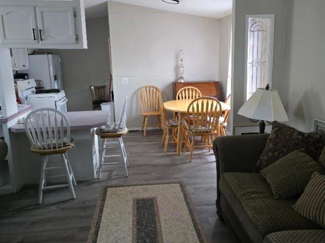 2 Br, 2 bath, Single Family 10 9th Ave