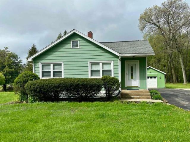 2 Br, 2 bath, Single Family 11137 Williamson Road