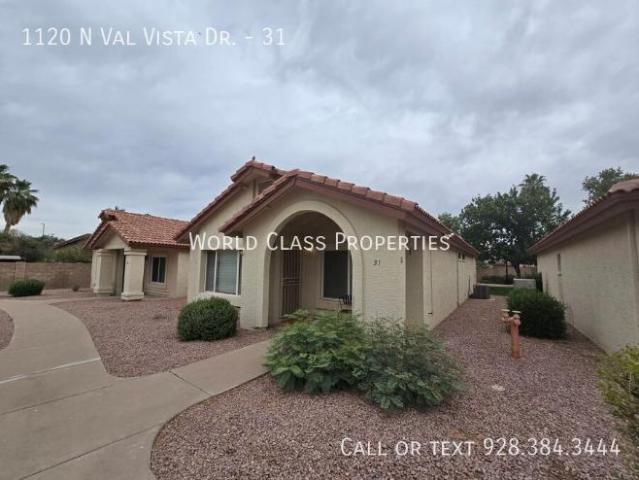 2 Br, 2 bath, Single Family 1120 N Val Vista Dr