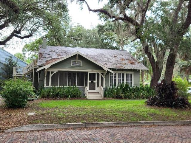 2 Br, 2 bath, Single Family 1125 Palmer St