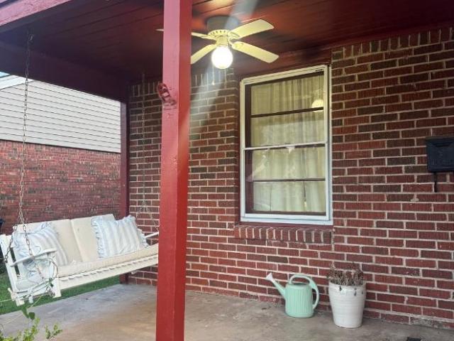 2 Br, 2 bath, Single Family 114 E 35th Street