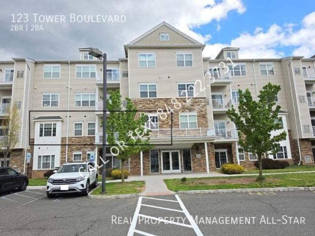 2 Br, 2 bath, Single Family 123 Tower Boulevard