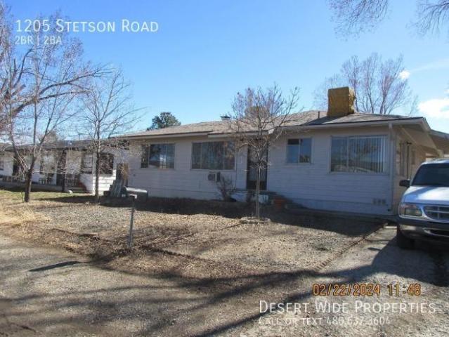 2 Br, 2 bath, Single Family 1205 Stetson Road
