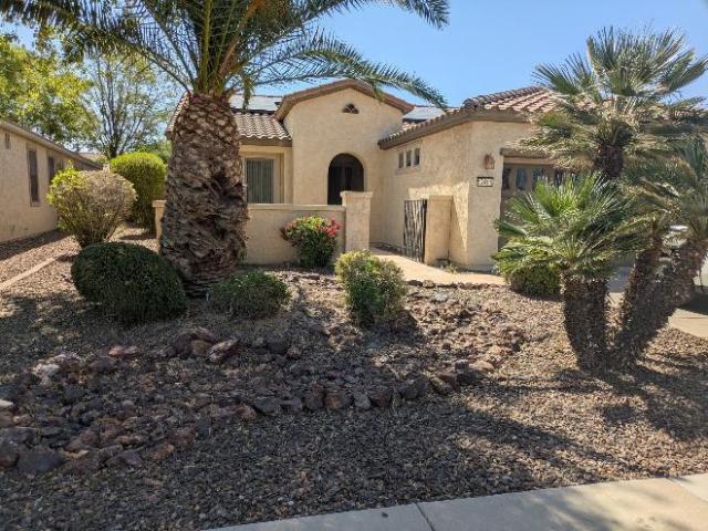 2 Br, 2 bath, Single Family 12411 W Roberta Lane