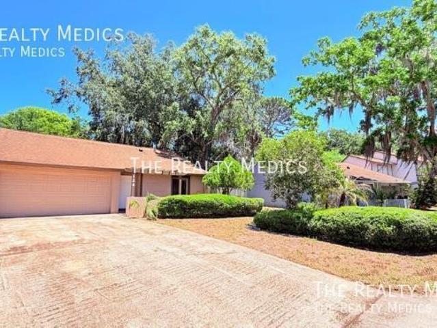 2 Br, 2 bath, Single Family 124 Clear Lake Circle