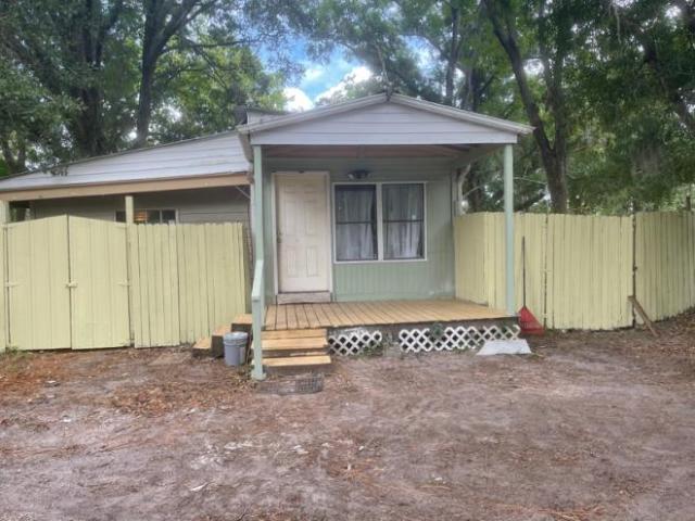 2 Br, 2 bath, Single Family 12509 Holyoke Ave