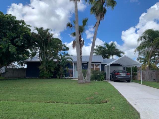 2 Br, 2 bath, Single Family 1256 SW Byron