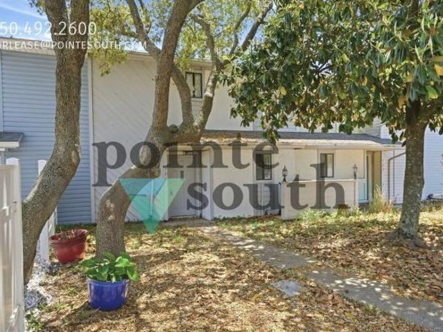 2 Br, 2 bath, Single Family 126 Pine Ridge Trce
