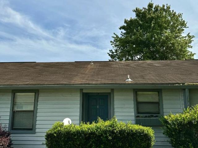 2 Br, 2 bath, Single Family 1278 Montecello Drive