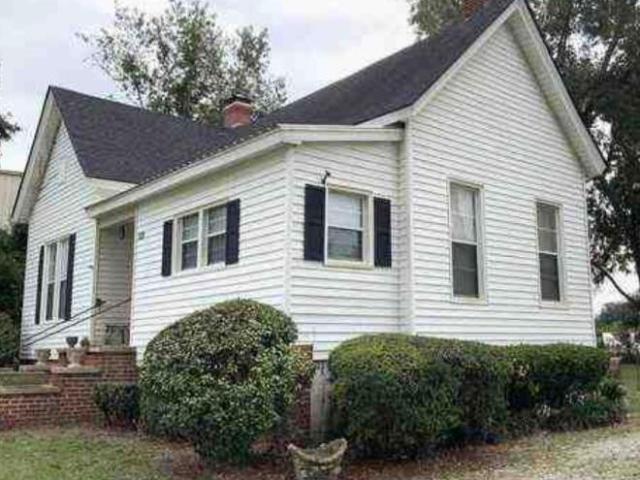 2 Br, 2 bath, Single Family 128 Main St