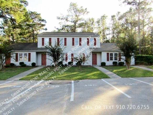 2 Br, 2 bath, Single Family 13 Port West Ct