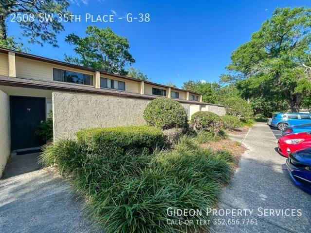 2 Br, 2 bath, Single Family 2508 Sw 35th Place