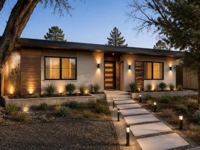 2 Br, 2 bath, Single Family 2512 40th