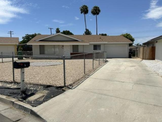 2 Br, 2 bath, Single Family 26081 Lawton Ct