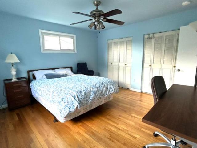 2 Br, 2 bath, Single Family 2802 Curry Drive