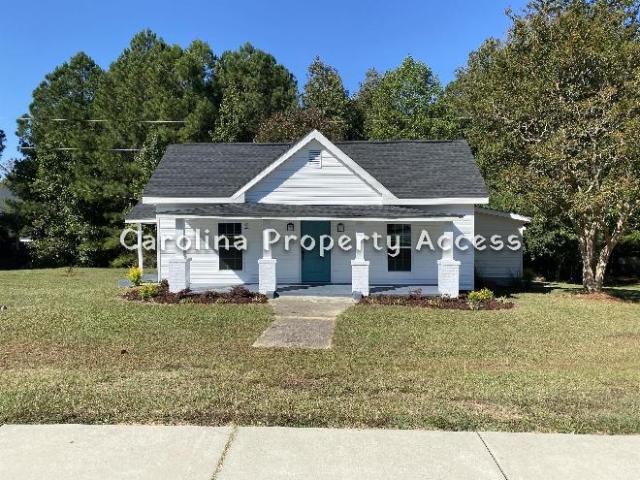 2 Br, 2 bath, Single Family 2928 Evans Rd