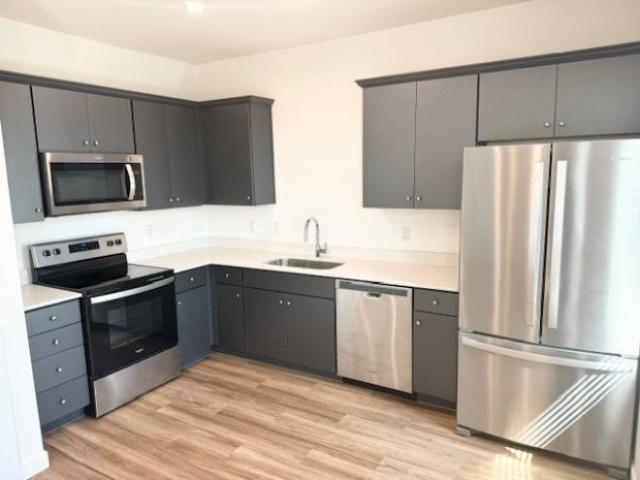 2 Br, 2 bath, Single Family 2950 N 29th Place