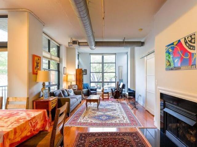 2 Br, 2 bath, Single Family 2020 12th St NW