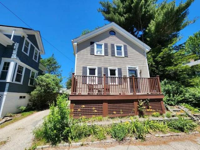2 Br, 2 bath, Single Family 20 Lincoln Ave