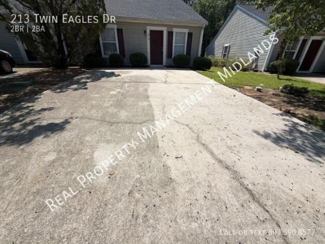 2 Br, 2 bath, Single Family 213 Twin Eagles Dr