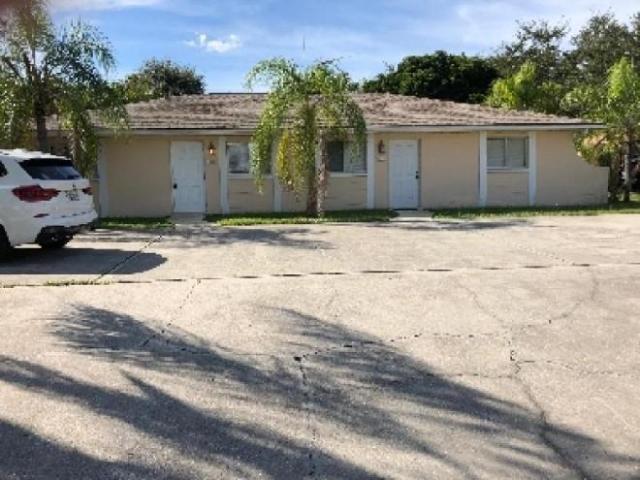 2 Br, 2 bath, Single Family 212 SE 16 Pl