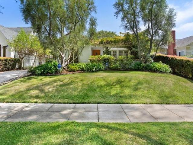 2 Br, 2 bath, Single Family 229 15th St