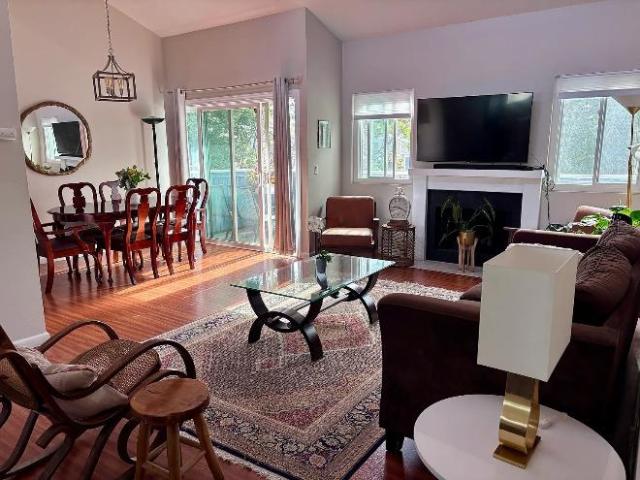 2 Br, 2 bath, Single Family 230 Apollo