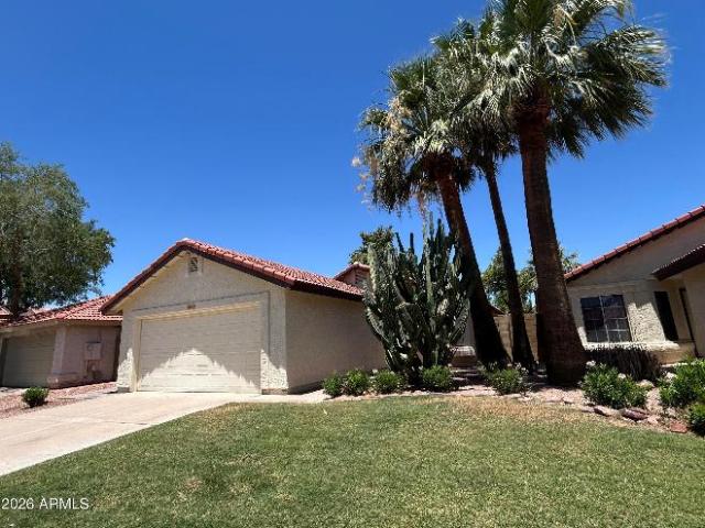 2 Br, 2 bath, Single Family 2338 W Orchid Lane